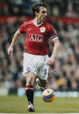 GARY NEVILLE MANCHESTER UTD, AUTOGRAPHED A4 PHOTOGRAPH. | eBay UK