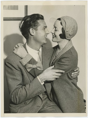 L'Attore Americana Charles Farrell E L Attrice Americana Virginia Valli ...