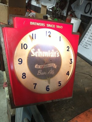 vintage SCHMIDTS BEER CLOCK KEYSTONE SHAPE LIGHTS UP doesn't work for ...