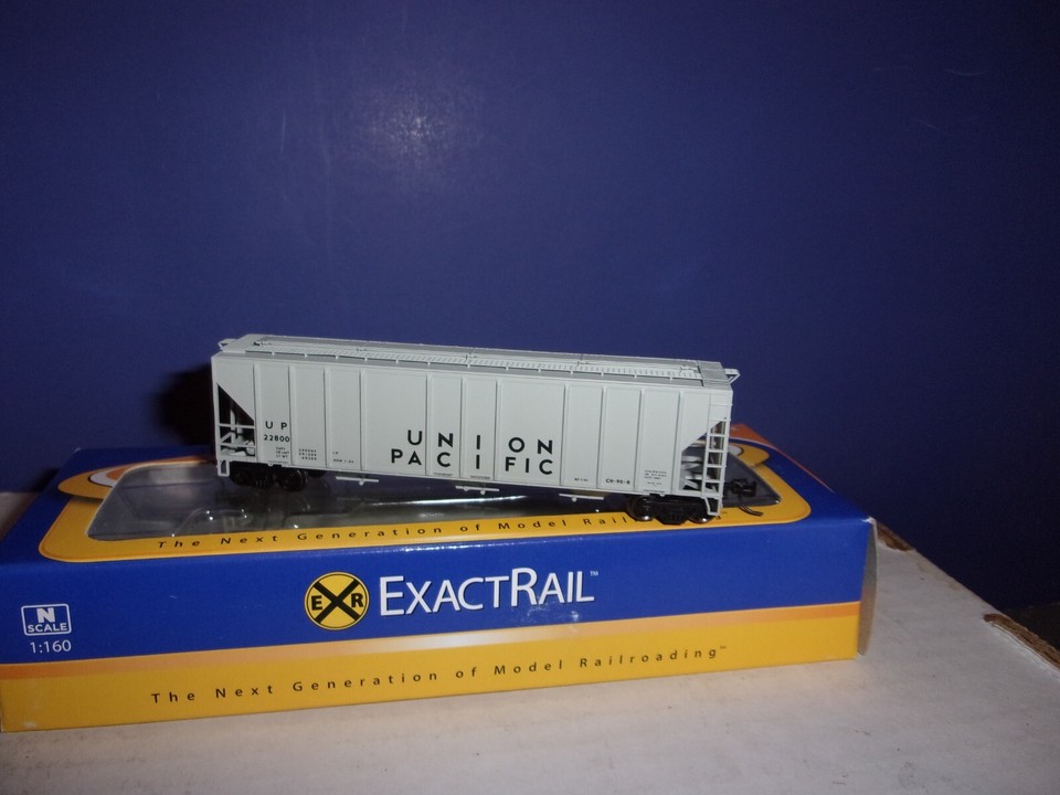 N SCALE EXACTRAIL 53003-5 UP/22800 PS 3 BAY 4427CF COVERED HOPPER | eBay