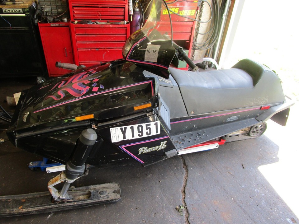 90 Yamaha Phazer II 485 Snowmobile Suspension Slide Rails | eBay