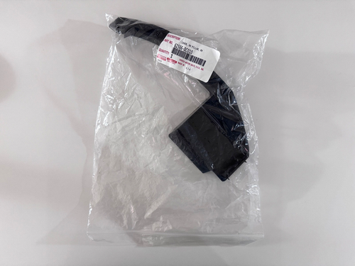 OEM l 2022-2025 Toyota Tundra Inner Reinforced Bumper Inner Cover 62566 ...