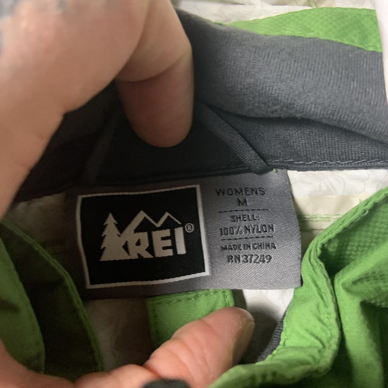 REI Womens E1 Elements Vented Rain Jacket Sz Medium N… - Gem