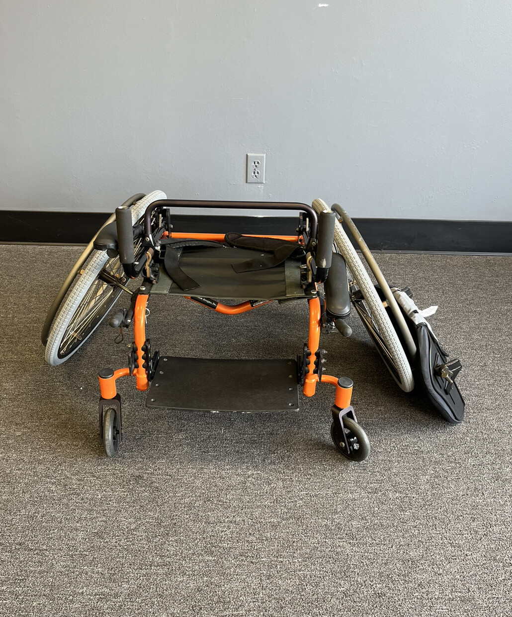 Tropod LT Freedom Designs Wheelchair 14 X 18 | eBay