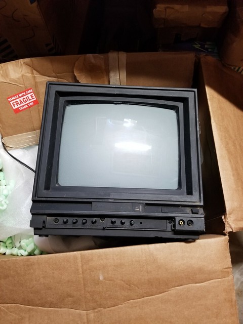 Vintage Commodore 1702 Video Monitor for C64 C128 for sale online | eBay