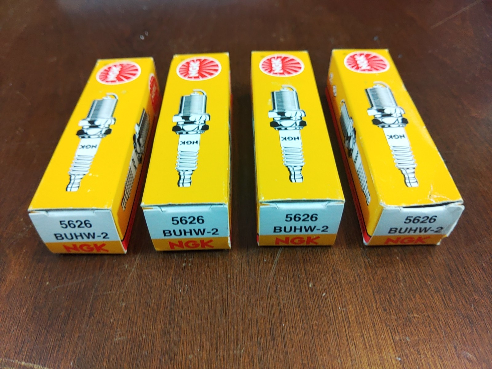 NGK BUHW-2 - Alternative spark plugs