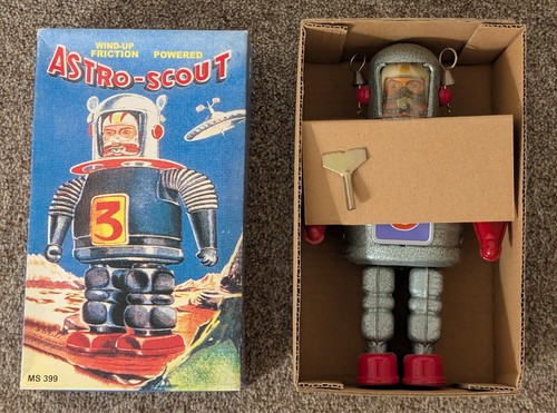 Vintage Astro-Scout Wind Up Robot. | eBay UK