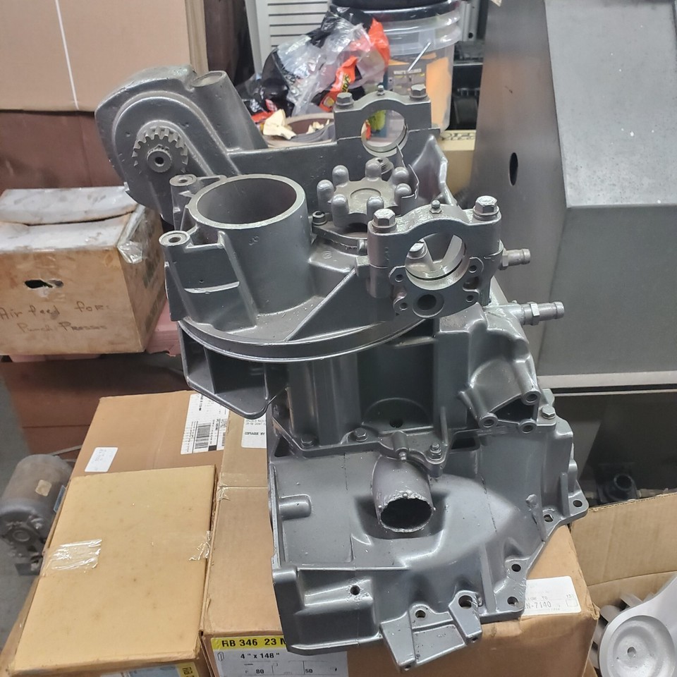 OMC Stringer Electric Shift Intermediate Housings, Upper Gearcases ...