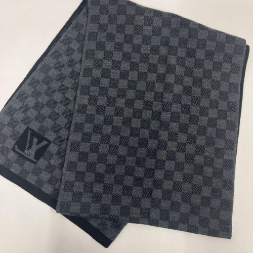 Authentic Louis Vuitton Damier pattern scarf Gray 100% Wool Made In ...
