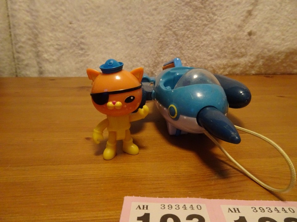 Octonauts Gup R with Kwazii Helmet Figure Toy | eBay UK