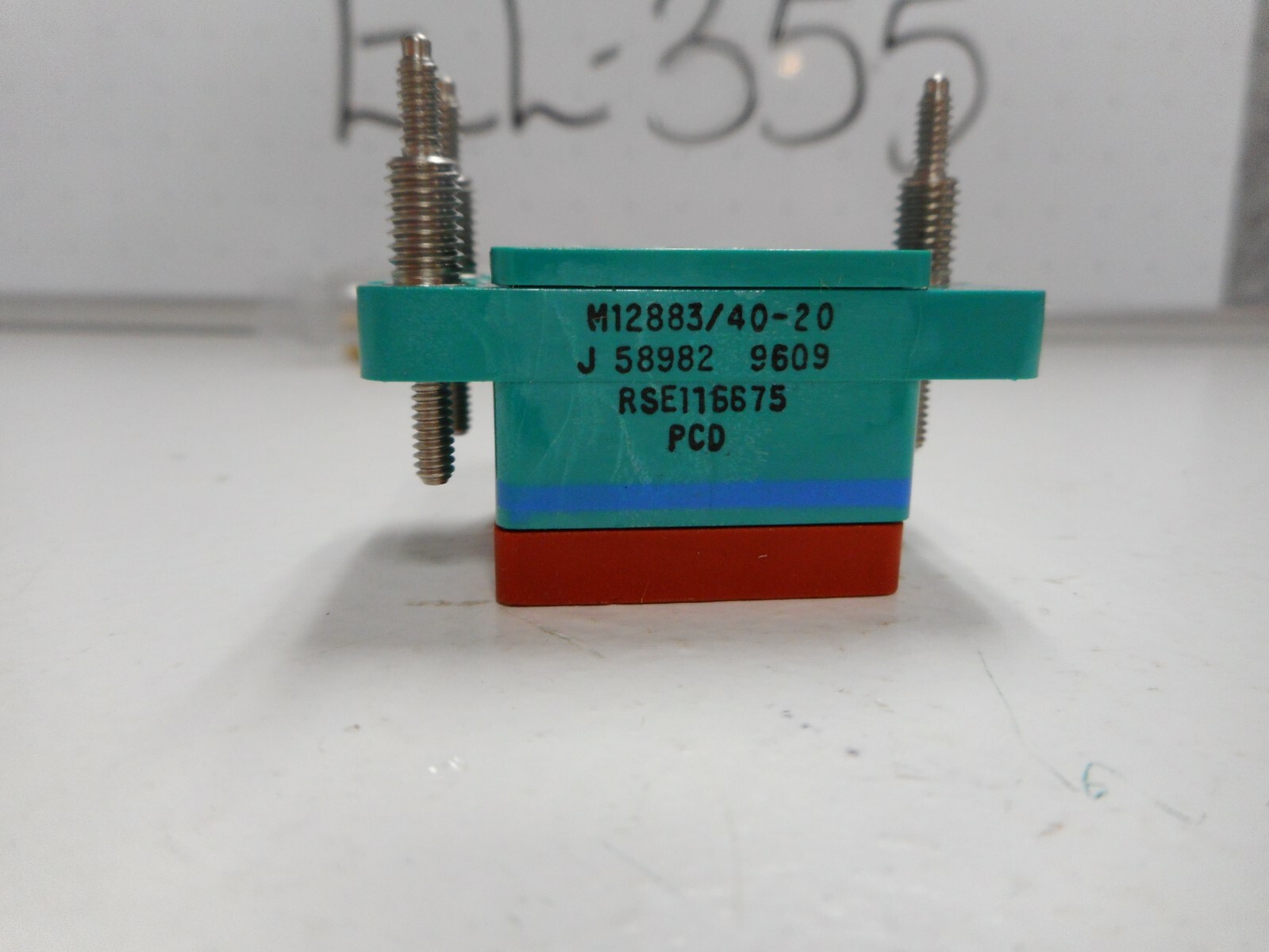 NOS M12883/40-20 AMPHENOL PCD 58982 RELAY SOCKET W/ CONTACTS RSE116675 ...