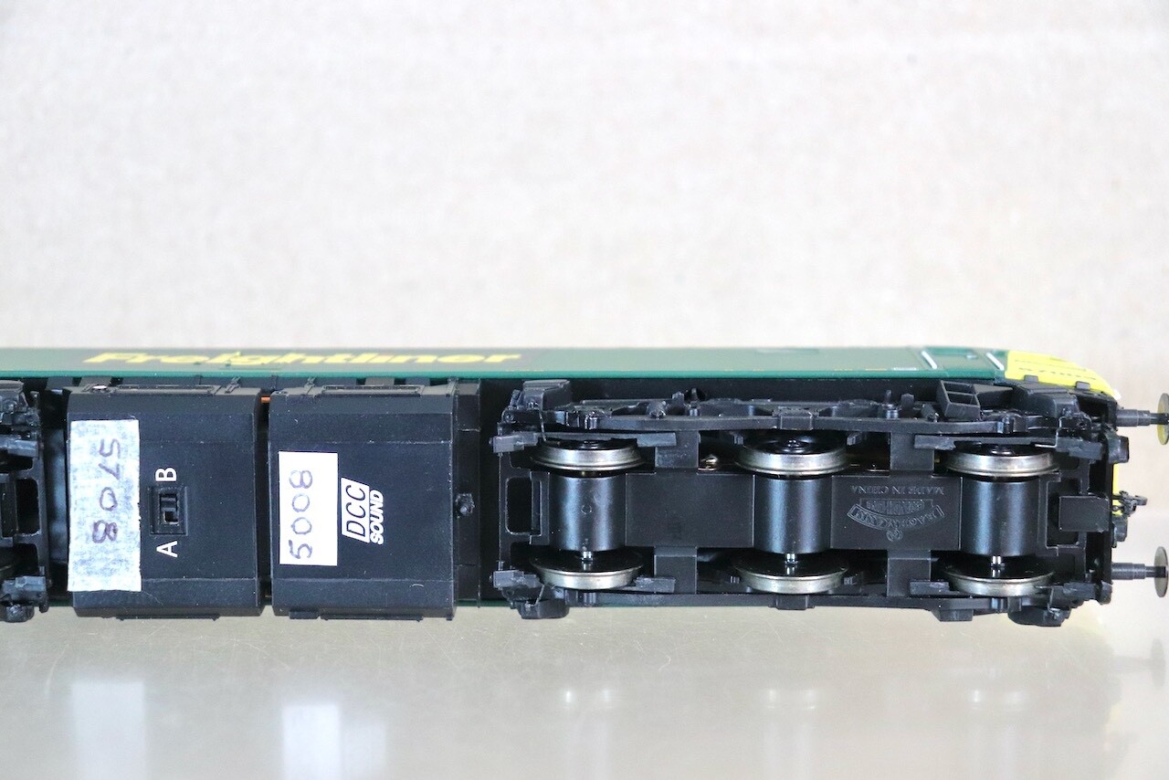 BACHMANN 32-750DS DIGIAL SOUND CLASS 57 LOCO 57003 FREIGHTLINER ...