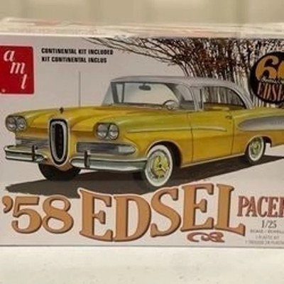 AMT '58 EDSEL PACER w/CONTINENTAL KIT 1/25 SCALE MODEL KIT | eBay