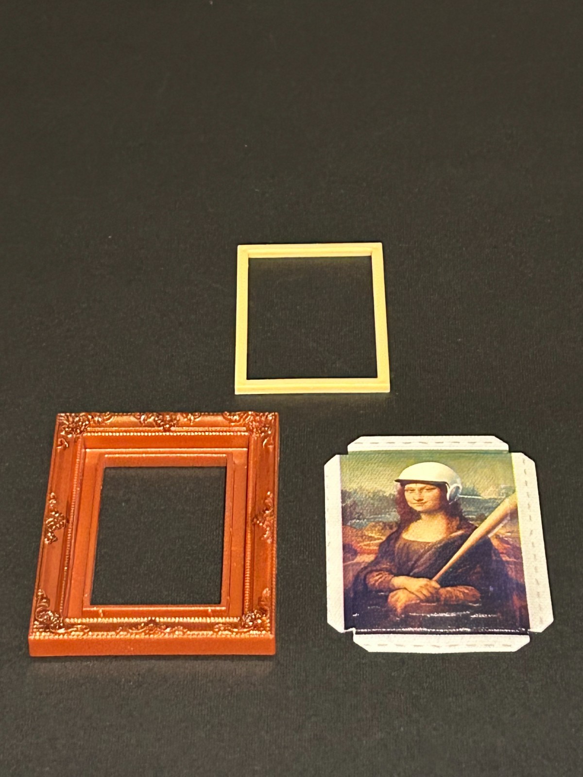 NEW Zuru Mini Brands Create Masterpieces - "Mona Lisa" Helmet Variation ...