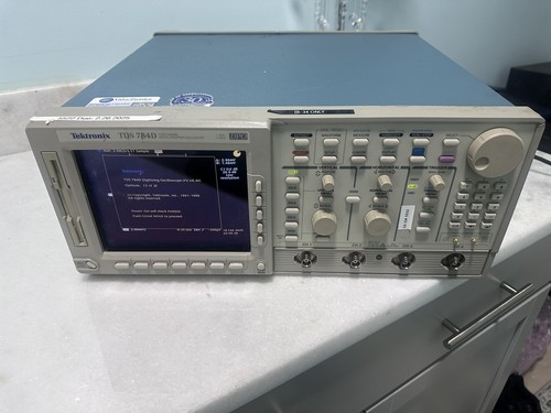 Tektronix TDS784D 1 GHz 4 GS/s 4 Channel Digital For Parts /Repair | eBay