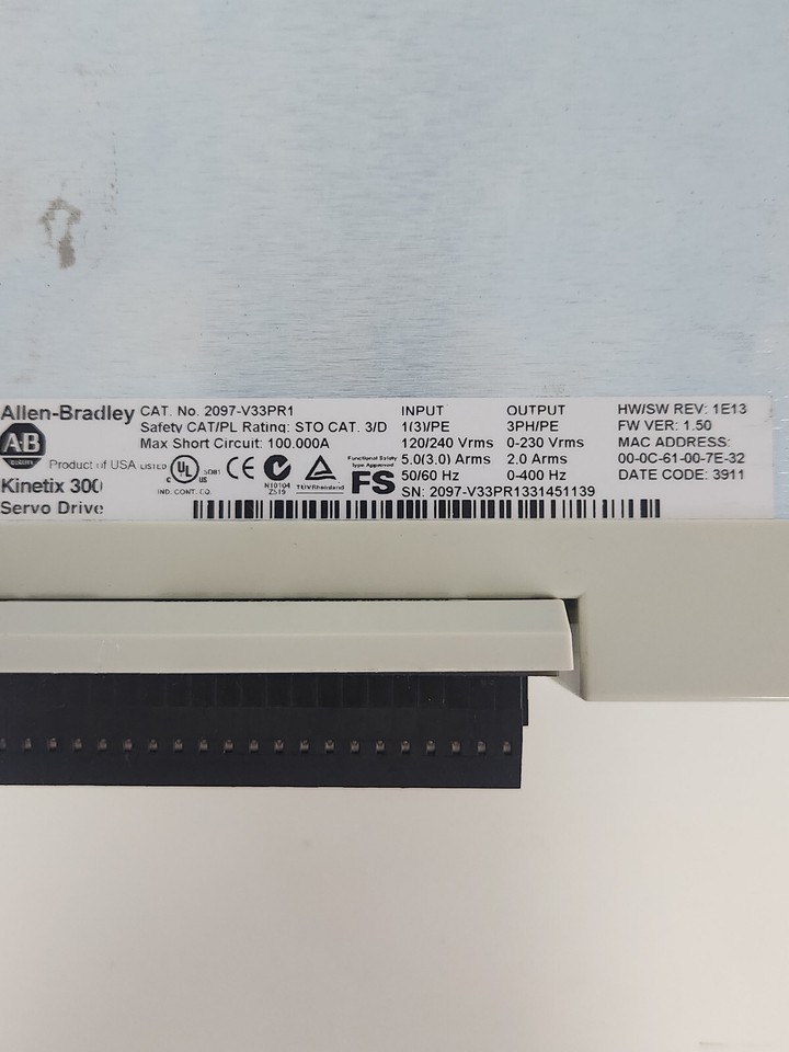 Allen-Bradley Kinetix 300 Servo Drive 2097-V33PR1 HW/SW REV 1E13 FW VER ...
