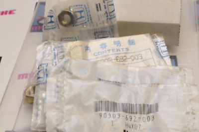 NEW NOS OEM HONDA 90303-692-003 Qty:10 NUT,NUTS SELF-LOCK 10MM FR700 ...