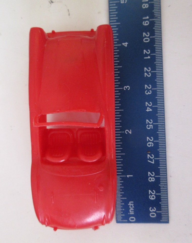 RED PLASTIC CAR W/ BLACK WHEELS | eBay