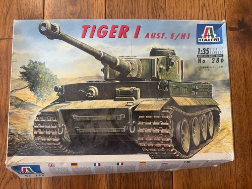 Italeri Tiger I Ausf. E/H1 Plastic Scale 1:35 Model Kit No. 286 | eBay