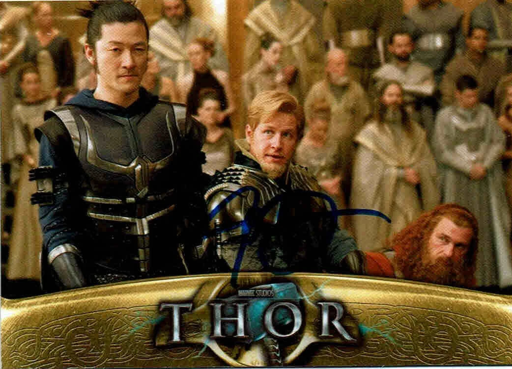 Josh Dallas Thor Fandal