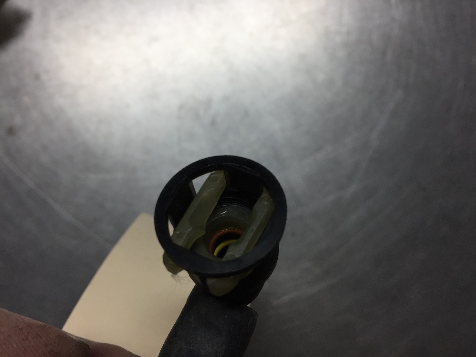 E9TA9C330BA GENUINE FORD Fuel Filter Hose Assembly Motorcraft E9TA ...