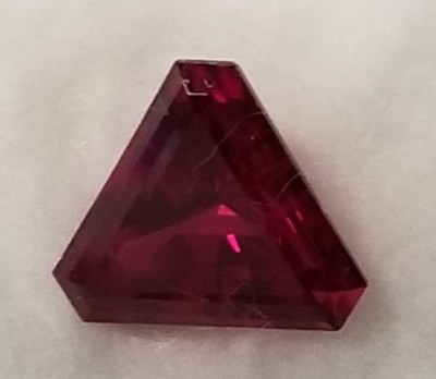 2 ct Ruby Triangle New Vintage Genuine Corundum Swiss Made Synthetic ...