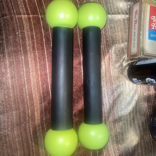 Zumba Set of 2 Light Weight Toning Sticks 1lb Each Green Shaker Workout ...