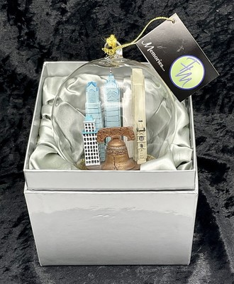 FLAVIA MILANO Memory Globe Ornament LIBERTY BELL/Philadelphia w ...