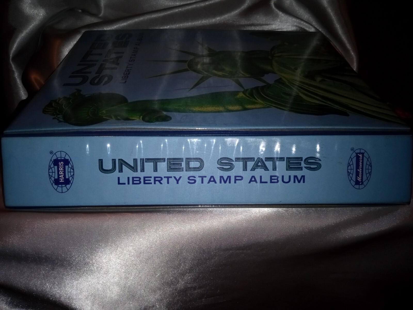 VINTAGE H.E. HARRIS UNITED STATES LIBERTY STAMP ALBUM w/BINDER | eBay