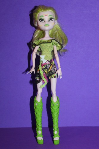 Monster High Batsy Claro Bat Doll | eBay