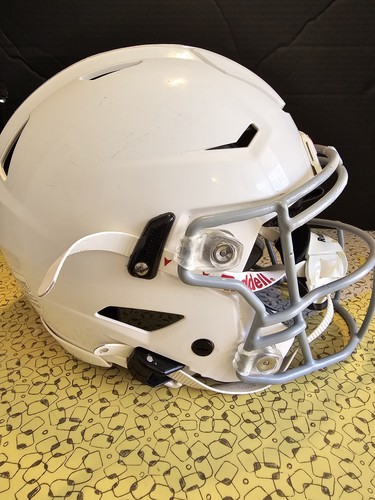 Riddell SpeedFlex Medium Youth Football Helmet | eBay