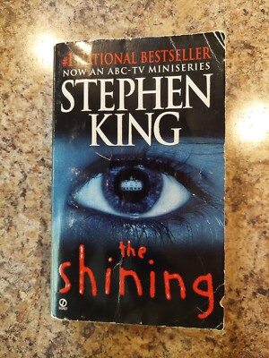 STEPHEN KING - The Shining - Paperback - SIGNET - 1978 - National ...