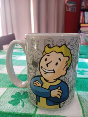 Fallout Mug Vault Boy 2017 Just Funky ZeniMax Grey Cup Collector ...
