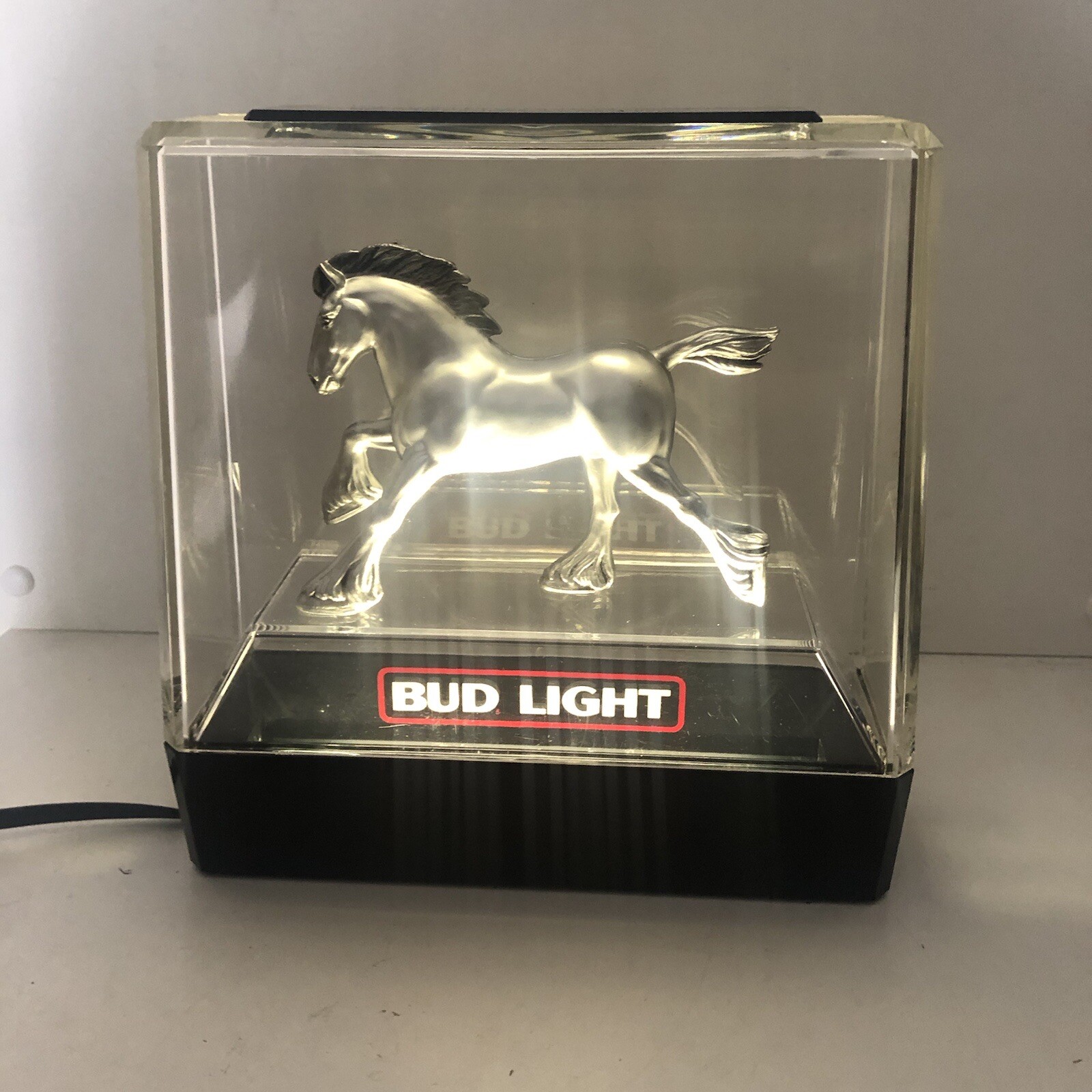 Vintage Anheuser-Bush Bud Light Budweiser Table Lamp Light Clydesdale ...
