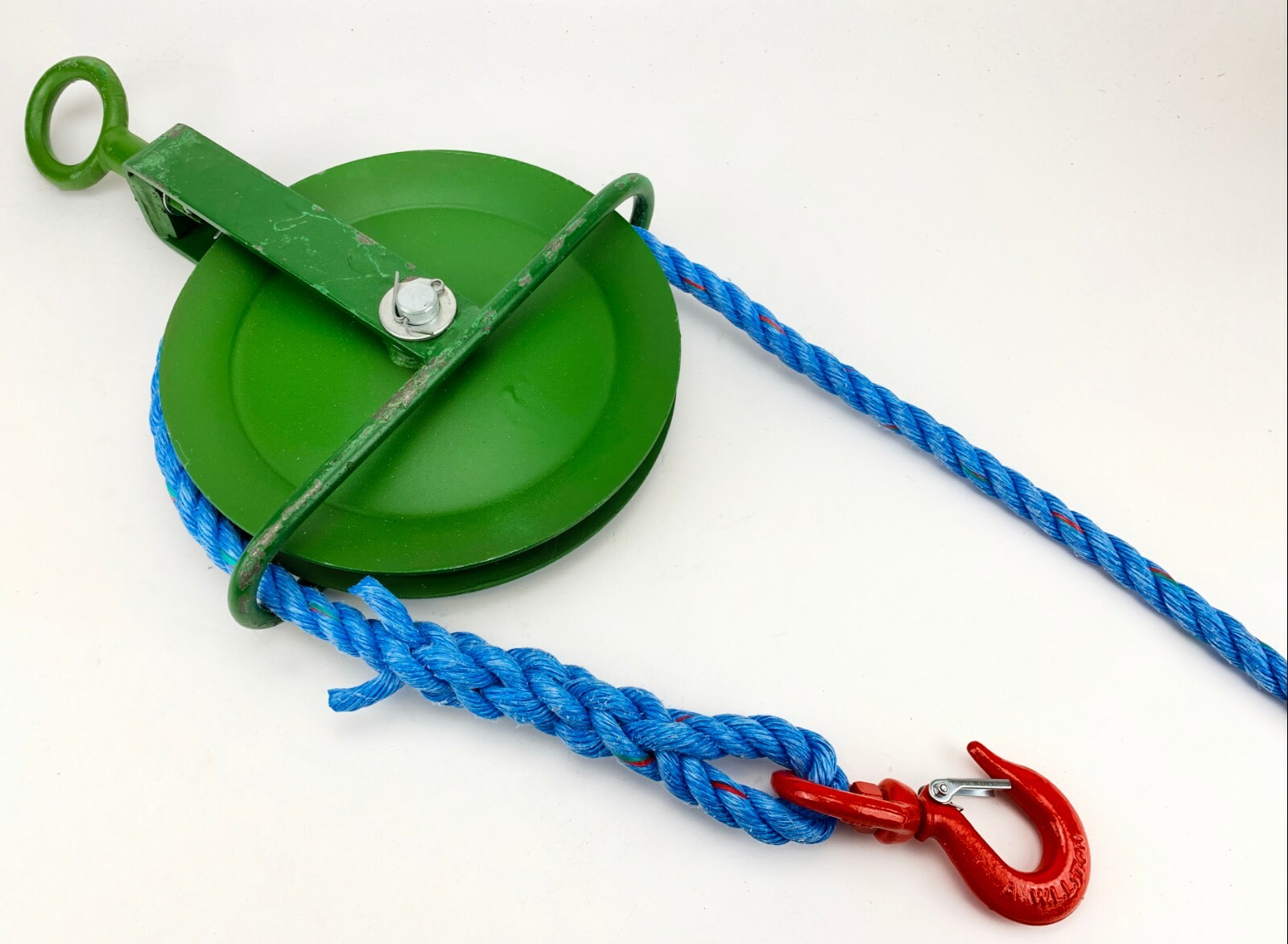 Gin Wheel with Rope 15M of 18mm Polysteel Rope and 1Tonne Swivel Hook ...