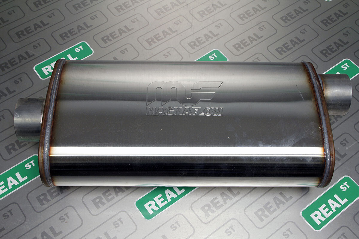 Magnaflow Muffler Center/Offset 5" X 11" Oval 28" Overall 3.5" In Out ...