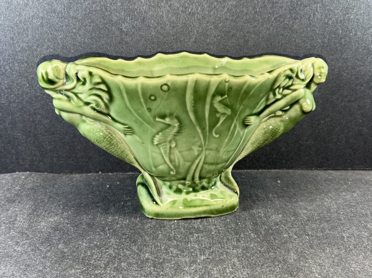 WADE ENGLAND MYTHICAL MERMAID SEAHORSE POSEY GREEN VASE HTF | eBay