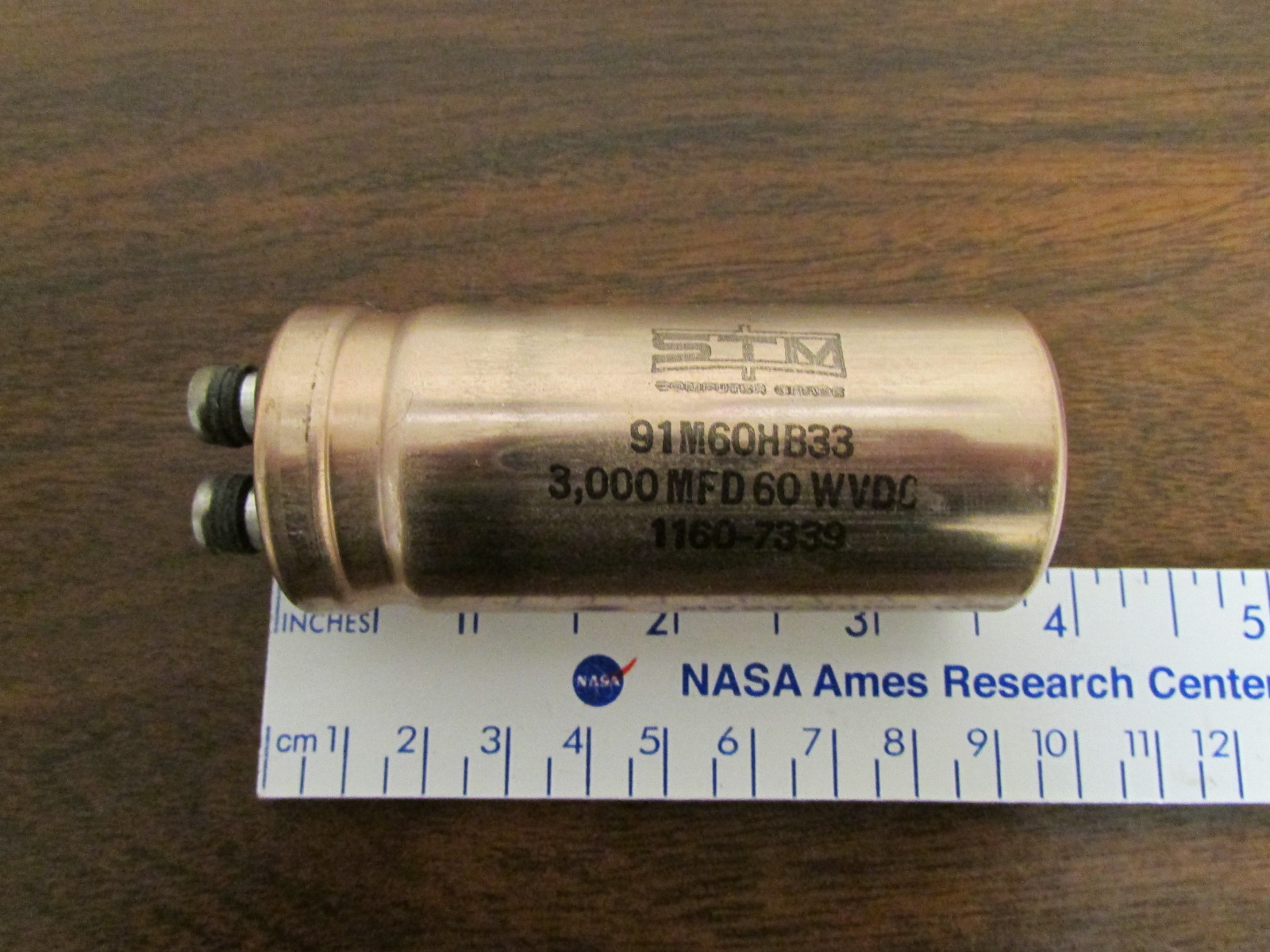 STM Radial Electrolytic Capacitor With Terminal Hardware 3000MFD 60WVDC ...