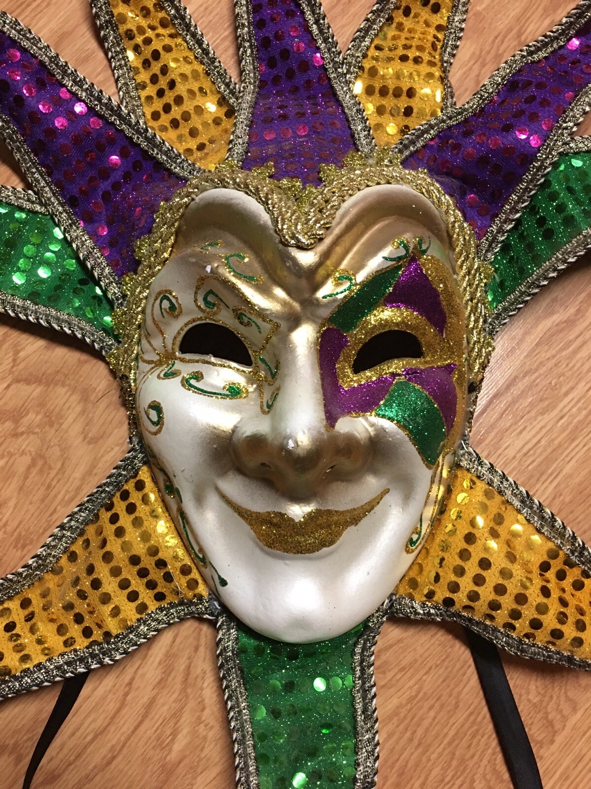 Medieval Jester Joker Masquerade Party Mask w/ Bells … - Gem