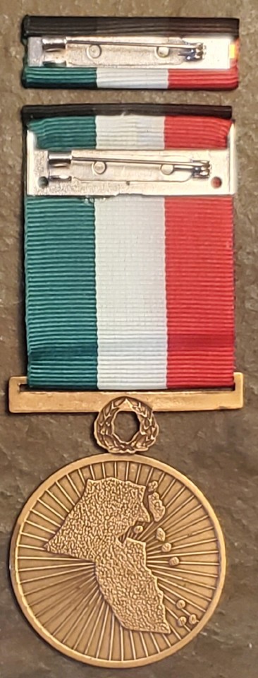 Liberation of Kuwait Medal Iraq Gulf War Desert Storm Military Army ...