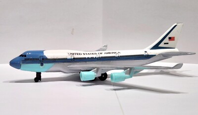 Daron Realtoy RT5734 Air Force One Boeing 747-200B Reg# 28000 1/500 ...