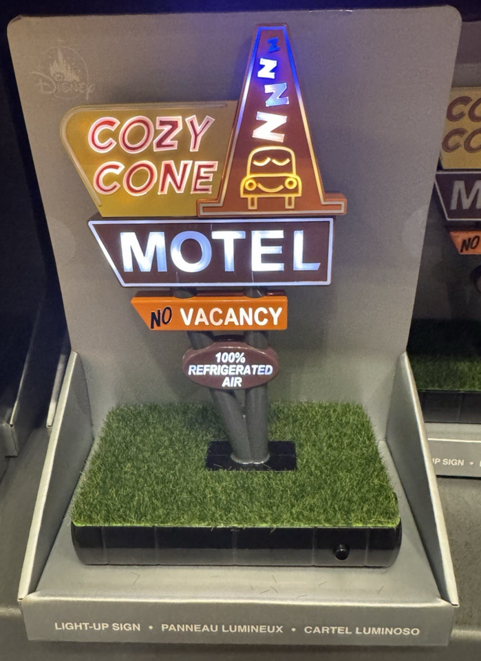 NEW🌟Disney Parks Cars Land Radiator Springs Cozy Cone Light Up Motel ...