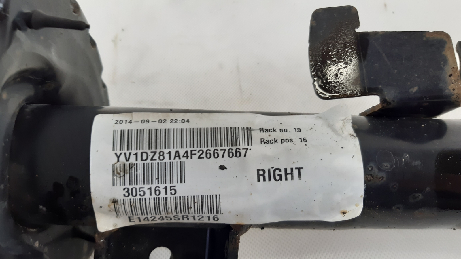 VOLVO XC60 I 2.4 LIFT AMORTISSEUR AVANT DROIT 31340477 | eBay