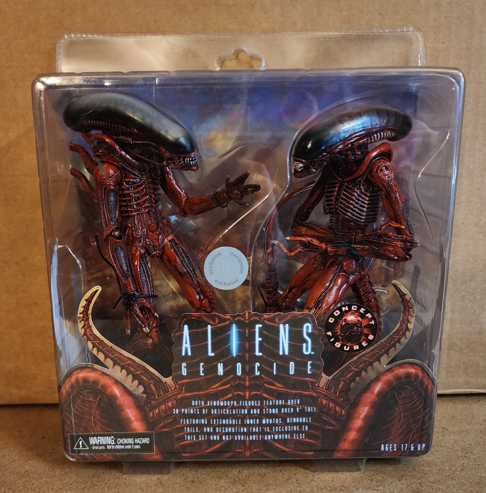 NECA Aliens Genocide Red Xenomorph Figures 2 Pack Toys R Us Exclusive ...