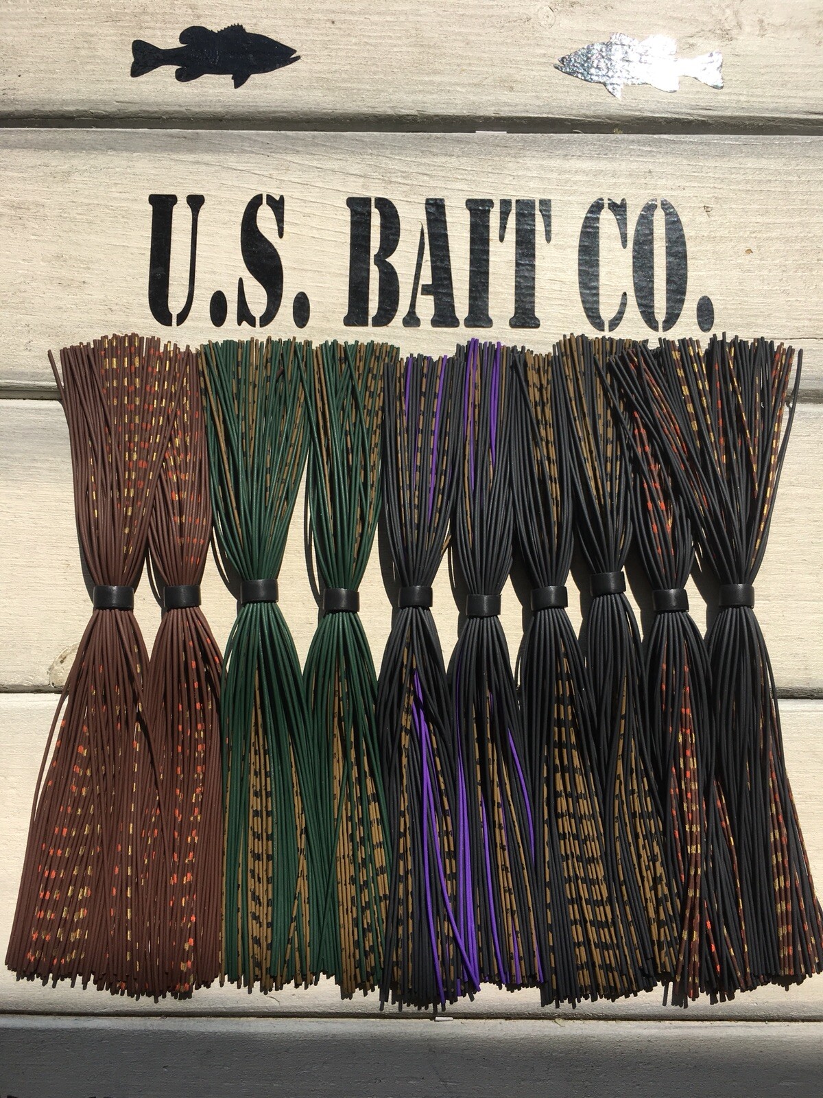 Bass Jig Skirts Living Rubber Lot Of 10 includes 5 colors 2 of ea Craw ...