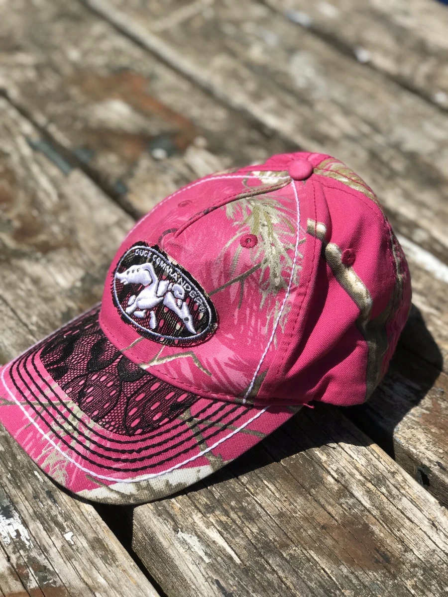 Duck Commander Logo Pink