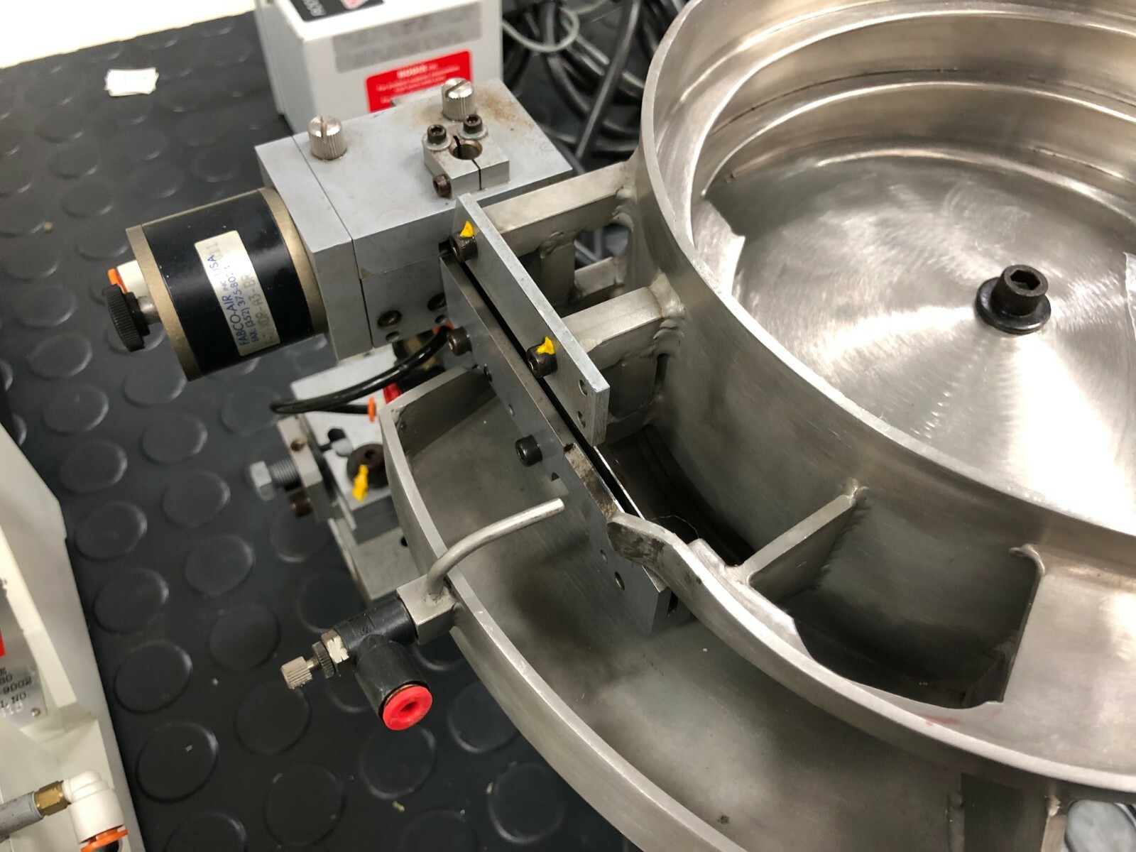 Cambridge Automatic Pin Inserter MD838P w/ Vibratory Bowl Feeder ...