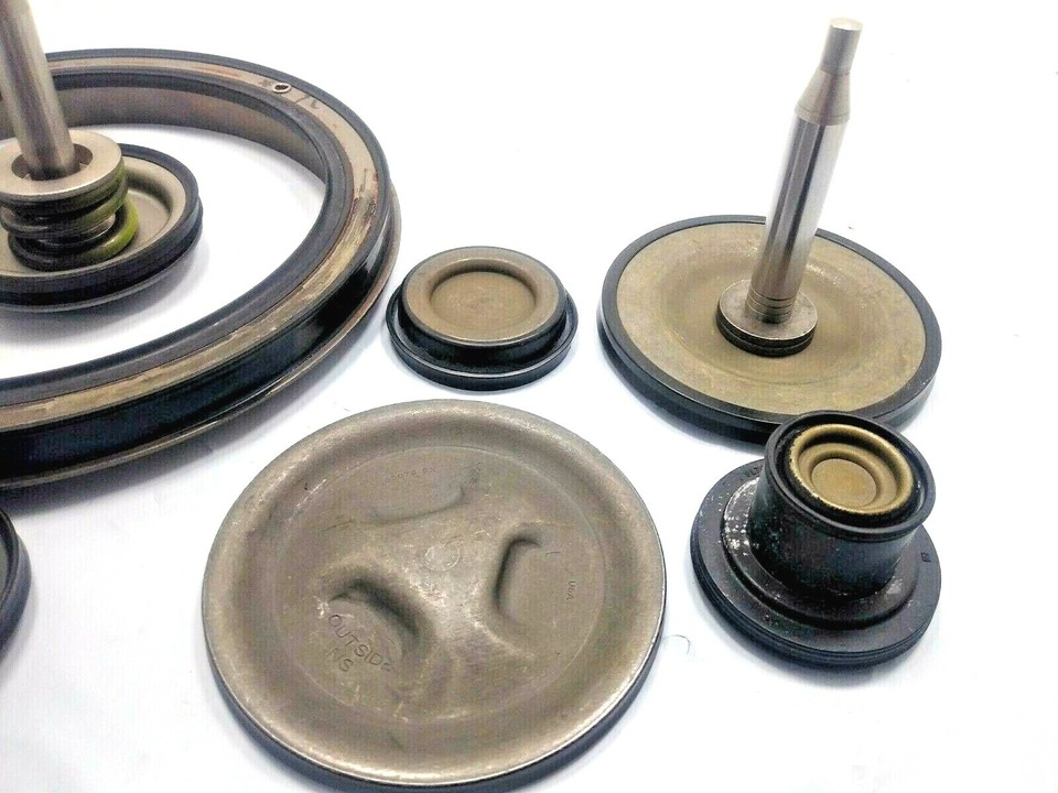 4R70W, 4R75W Overdrive Servo Accumulator Piston Kit 7 pcs 2 Stripe