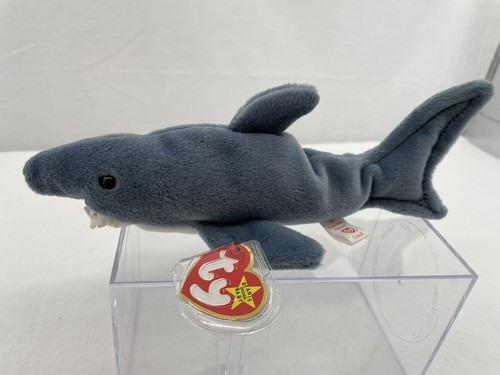 Beanie Baby 1996 Crunch The Shark. PVC pellets Style 4130 8421041305 | eBay