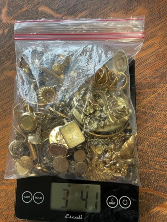 ESTATE LIQUIDATION BOX LOT, 5 lbs assorted items-OLD & NEW mix- #PD153 ...